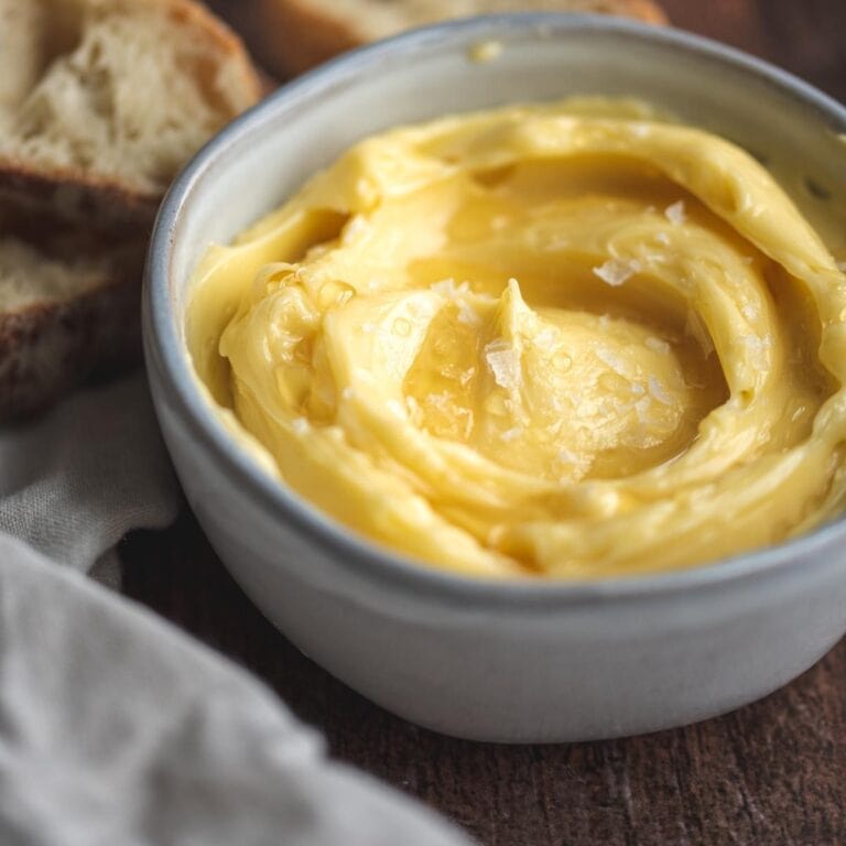 The Best Whipped Honey Bourbon Butter - The G & M Kitchen